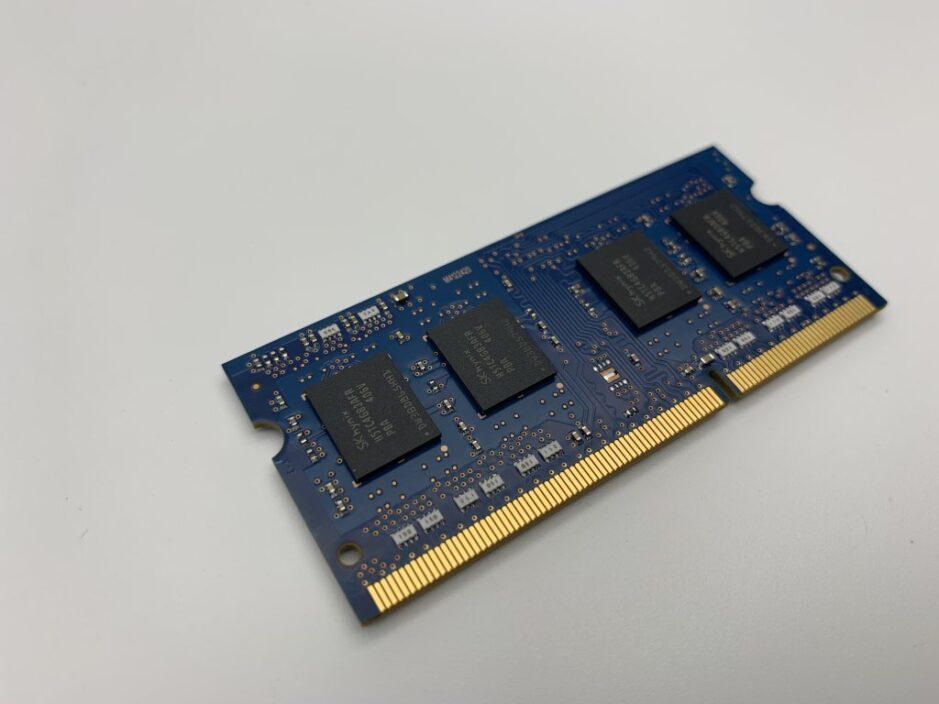 SK Hynix China 4GB 1Rx8 PC3L-12800S DDR3-1600 Laptop RAM - RnD Computers